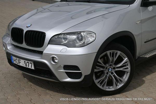 Pelēks BMW X5 2010 Kretinga, ar dzinēja tilpumu 2.98 L un nobraukumu 255 tūkst. km par 10899 €, foto 4 vietnē AUTOMOTO.COM.LV
