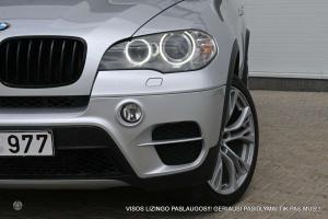 Pelēks BMW X5 2010 Kretinga, ar dzinēja tilpumu 2.98 L un nobraukumu 255 tūkst. km par 10899 €, foto 6 vietnē AUTOMOTO.COM.LV