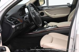 Pelēks BMW X5 2010 Kretinga, ar dzinēja tilpumu 2.98 L un nobraukumu 255 tūkst. km par 10899 €, foto 20 vietnē AUTOMOTO.COM.LV