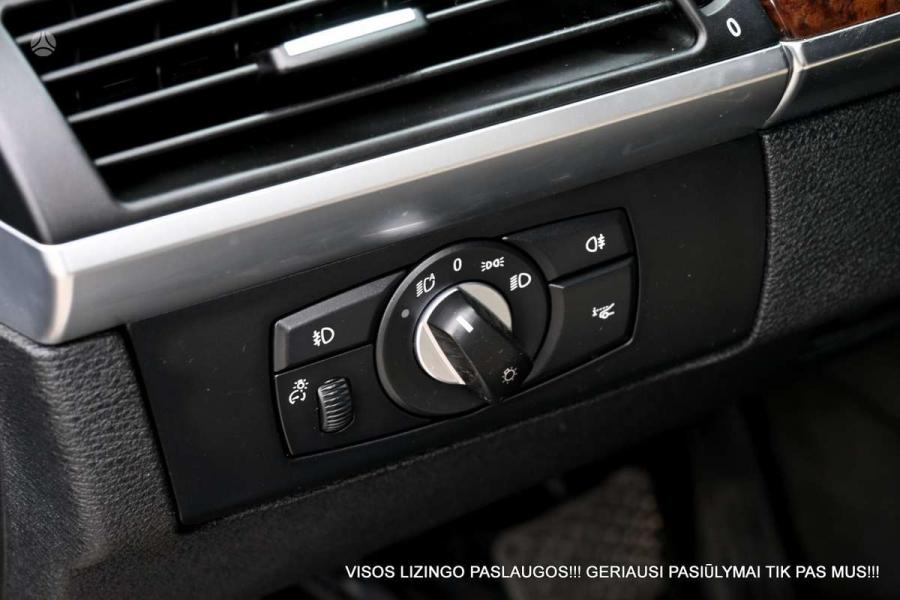 Pelēks BMW X5 2010 Kretinga, ar dzinēja tilpumu 2.98 L un nobraukumu 255 tūkst. km par 10899 €, foto 26 vietnē AUTOMOTO.COM.LV