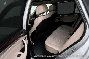 Pelēks BMW X5 2010 Kretinga, ar dzinēja tilpumu 2.98 L un nobraukumu 255 tūkst. km par 10899 €, foto 28 vietnē AUTOMOTO.COM.LV