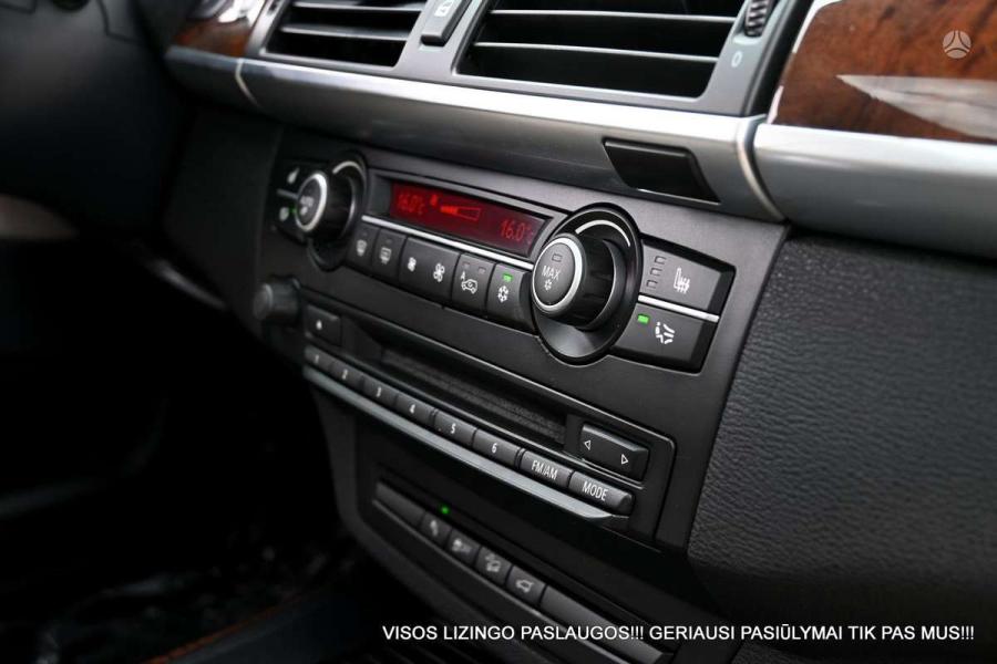 Pelēks BMW X5 2010 Kretinga, ar dzinēja tilpumu 2.98 L un nobraukumu 255 tūkst. km par 10899 €, foto 31 vietnē AUTOMOTO.COM.LV