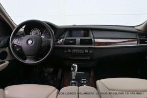 Pelēks BMW X5 2010 Kretinga, ar dzinēja tilpumu 2.98 L un nobraukumu 255 tūkst. km par 10899 €, foto 33 vietnē AUTOMOTO.COM.LV