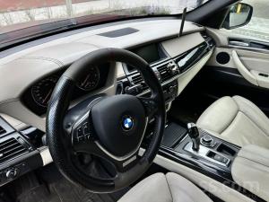 Pelēks BMW X5 2010 Rīga, ar dzinēja tilpumu 3.00 L un nobraukumu 360 tūkst. km par 11000 €, foto 8 vietnē AUTOMOTO.COM.LV
