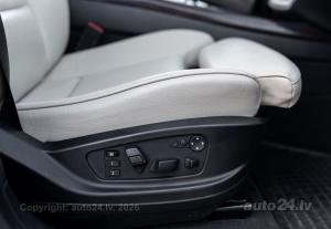 Pelēks BMW X5 2010 Tallina, ar dzinēja tilpumu 3.00 L un nobraukumu 255 tūkst. km par 11499 €, foto 15 vietnē AUTOMOTO.COM.LV