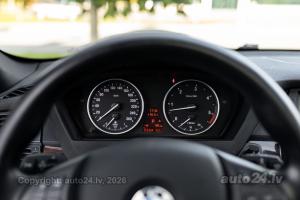 Pelēks BMW X5 2010 Tallina, ar dzinēja tilpumu 3.00 L un nobraukumu 255 tūkst. km par 11499 €, foto 17 vietnē AUTOMOTO.COM.LV