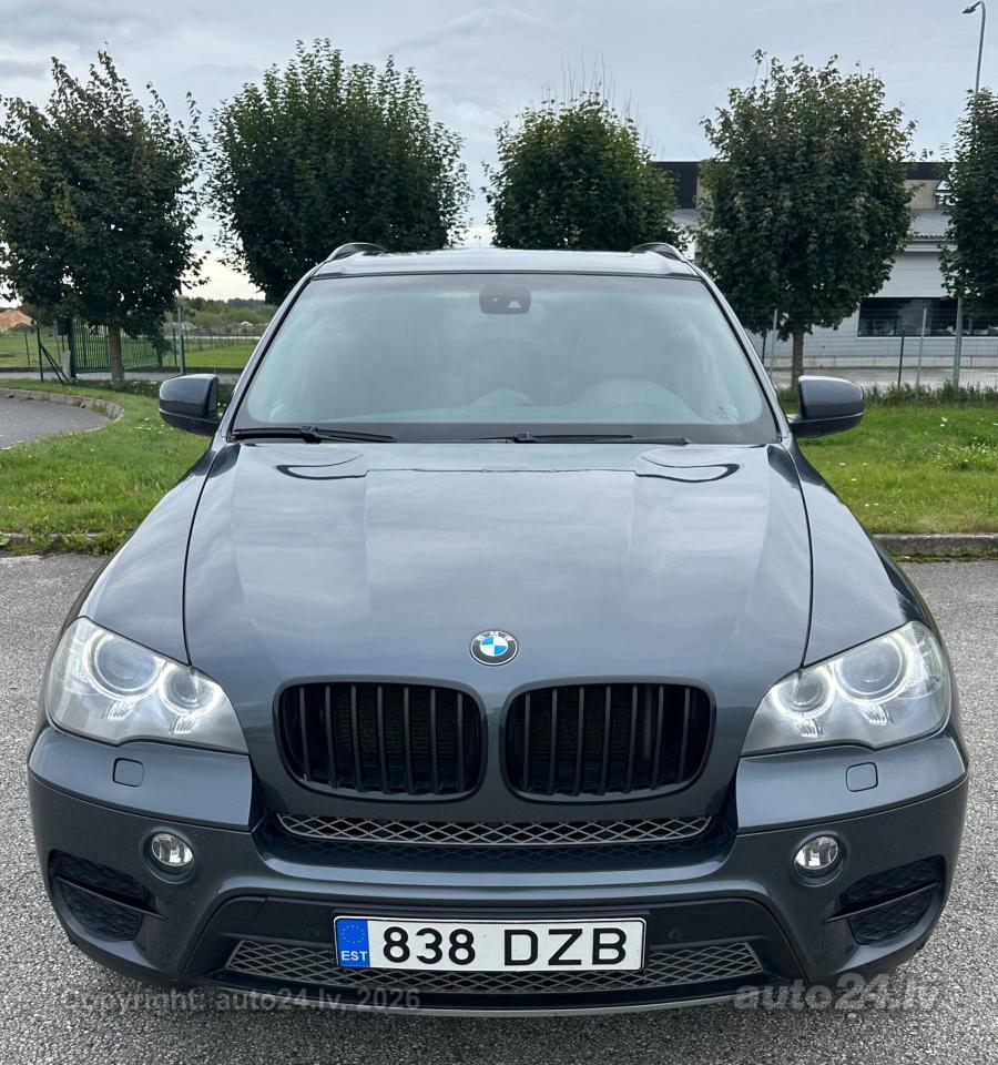 Pelēks BMW X5 2010 Tartu, ar dzinēja tilpumu 3.00 L un nobraukumu 266 tūkst. km par 12499 €, foto 3 vietnē AUTOMOTO.COM.LV