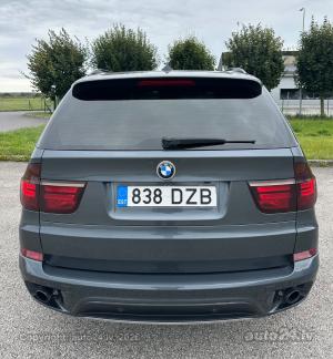Pelēks BMW X5 2010 Tartu, ar dzinēja tilpumu 3.00 L un nobraukumu 266 tūkst. km par 12499 €, foto 7 vietnē AUTOMOTO.COM.LV