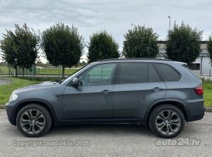 Pelēks BMW X5 2010 Tartu, ar dzinēja tilpumu 3.00 L un nobraukumu 266 tūkst. km par 12499 €, foto 9 vietnē AUTOMOTO.COM.LV