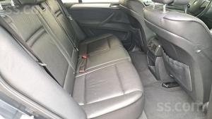Pelēks BMW X5 2010 Ogre, ar dzinēja tilpumu 3.00 L un nobraukumu 299 tūkst. km par 10350 €, foto 13 vietnē AUTOMOTO.COM.LV