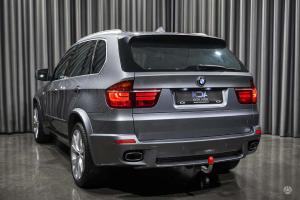 Pelēks BMW X5 2011 Marijampole, ar dzinēja tilpumu 2.99 L un nobraukumu 172 tūkst. km par 14750 €, foto 9 vietnē AUTOMOTO.COM.LV