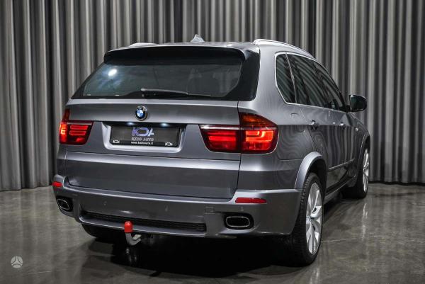 Pelēks BMW X5 2011 Marijampole, ar dzinēja tilpumu 2.99 L un nobraukumu 172 tūkst. km par 14750 €, foto 11 vietnē AUTOMOTO.COM.LV