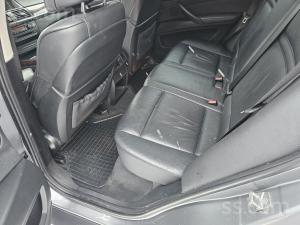 Grey BMW X5 2011 in Rezekne, with an engine capacity of 3.00 L and mileage of 244 thousand km for 10999 €, photo 9 on AUTOMOTO.COM.LV
