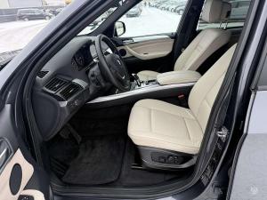 Pelēks BMW X5 2011 Marijampole, ar dzinēja tilpumu 2.99 L un nobraukumu 295 tūkst. km par 10300 €, foto 18 vietnē AUTOMOTO.COM.LV