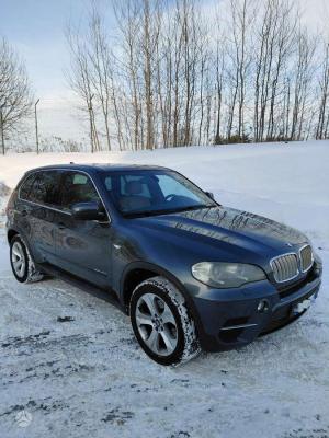 Grey BMW X5 2011 in Vilnius, with an engine capacity of 2.99 L and mileage of 264 thousand km for 9400 €, photo 4 on AUTOMOTO.COM.LV