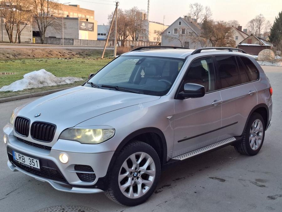 Pelēks BMW X5 2011 Šilutė, ar dzinēja tilpumu 3.00 L un nobraukumu 245 tūkst. km par 7900 €, foto 4 vietnē AUTOMOTO.COM.LV