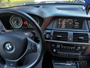 Grey BMW X5 2011 in Riga, with an engine capacity of 3.00 L and mileage of 257 thousand km for 11850 €, photo 12 on AUTOMOTO.COM.LV