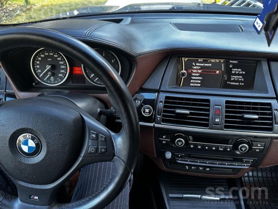 Grey BMW X5 2011 in Riga, with an engine capacity of 3.00 L and mileage of 257 thousand km for 11850 €, photo 12 on AUTOMOTO.COM.LV