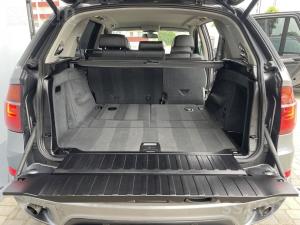 Pelēks BMW X5 2011 Talsi, ar dzinēja tilpumu 3.00 L un nobraukumu 360 tūkst. km par 9400 €, foto 6 vietnē AUTOMOTO.COM.LV