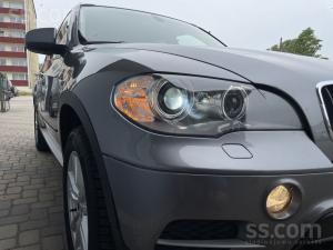 Pelēks BMW X5 2011 Talsi, ar dzinēja tilpumu 3.00 L un nobraukumu 360 tūkst. km par 9400 €, foto 28 vietnē AUTOMOTO.COM.LV