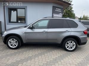 Pelēks BMW X5 2011 Talsi, ar dzinēja tilpumu 3.00 L un nobraukumu 360 tūkst. km par 9400 €, foto 31 vietnē AUTOMOTO.COM.LV
