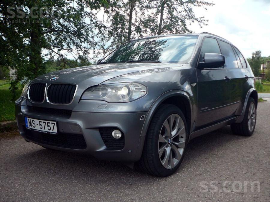 Pelēks BMW X5 2011 Cēsis, ar dzinēja tilpumu 3.00 L un nobraukumu 0 tūkst. km par 10600 €, foto 4 vietnē AUTOMOTO.COM.LV