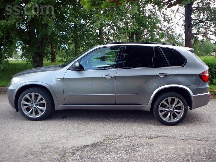 Pelēks BMW X5 2011 Cēsis, ar dzinēja tilpumu 3.00 L un nobraukumu 0 tūkst. km par 10600 €, foto 10 vietnē AUTOMOTO.COM.LV