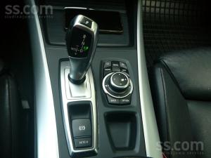 Pelēks BMW X5 2011 Cēsis, ar dzinēja tilpumu 3.00 L un nobraukumu 0 tūkst. km par 10600 €, foto 17 vietnē AUTOMOTO.COM.LV