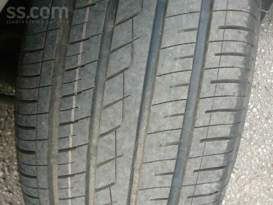 Pelēks BMW X5 2011 Cēsis, ar dzinēja tilpumu 3.00 L un nobraukumu 0 tūkst. km par 10600 €, foto 21 vietnē AUTOMOTO.COM.LV