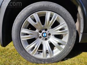 Grey BMW X5 2011 in Cesis, with an engine capacity of 3.00 L and mileage of 305 thousand km for 12350 €, photo 29 on AUTOMOTO.COM.LV