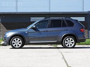 Pelēks BMW X5 2011 Rīga, ar dzinēja tilpumu 3.00 L un nobraukumu 374 tūkst. km par 12390 €, foto 5 vietnē AUTOMOTO.COM.LV