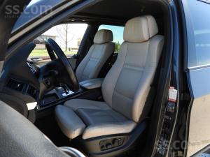 Pelēks BMW X5 2011 Rīga, ar dzinēja tilpumu 3.00 L un nobraukumu 374 tūkst. km par 12390 €, foto 10 vietnē AUTOMOTO.COM.LV