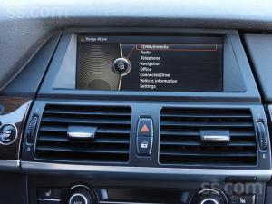 Pelēks BMW X5 2011 Rīga, ar dzinēja tilpumu 3.00 L un nobraukumu 374 tūkst. km par 12390 €, foto 21 vietnē AUTOMOTO.COM.LV