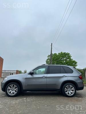 Pelēks BMW X5 2011 Rēzekne, ar dzinēja tilpumu 3.00 L un nobraukumu 244 tūkst. km par 12000 €, foto 7 vietnē AUTOMOTO.COM.LV