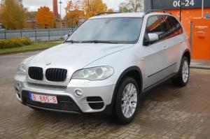 Grey BMW X5 2011 in Jekabpils, with an engine capacity of 3.00 L and mileage of 289 thousand km for 11300 €, photo 4 on AUTOMOTO.COM.LV