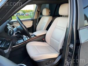 Pelēks BMW X5 2011 Cēsis, ar dzinēja tilpumu 3.00 L un nobraukumu 309 tūkst. km par 11750 €, foto 16 vietnē AUTOMOTO.COM.LV