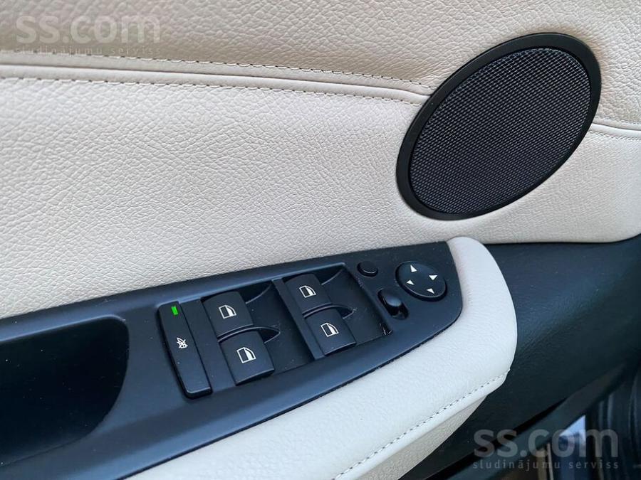 Pelēks BMW X5 2011 Cēsis, ar dzinēja tilpumu 3.00 L un nobraukumu 309 tūkst. km par 11750 €, foto 18 vietnē AUTOMOTO.COM.LV