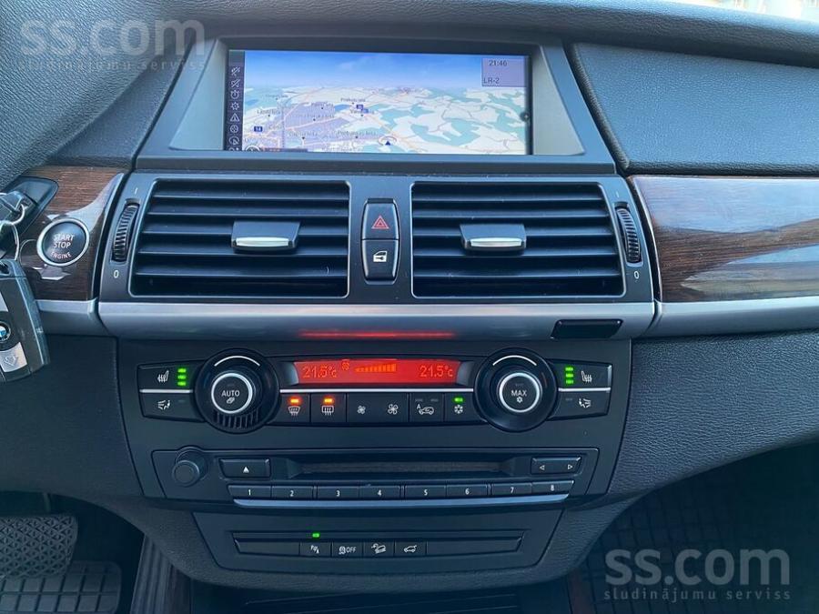 Pelēks BMW X5 2011 Cēsis, ar dzinēja tilpumu 3.00 L un nobraukumu 309 tūkst. km par 11750 €, foto 21 vietnē AUTOMOTO.COM.LV