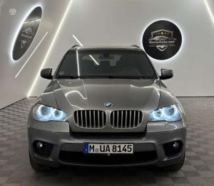 Grey BMW X5 2011 in Marijampole, with an engine capacity of 2.99 L and mileage of 285 thousand km for 10999 €, photo 6 on AUTOMOTO.COM.LV