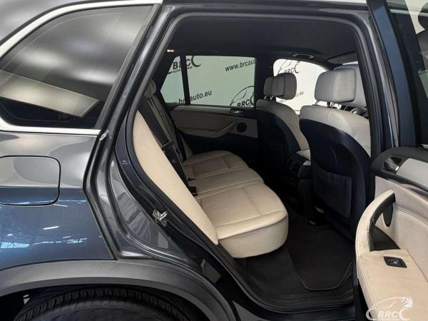 Grey BMW X5 2011 in Vilnius, with an engine capacity of 2.99 L and mileage of 264 thousand km for 8900 €, photo 10 on AUTOMOTO.COM.LV