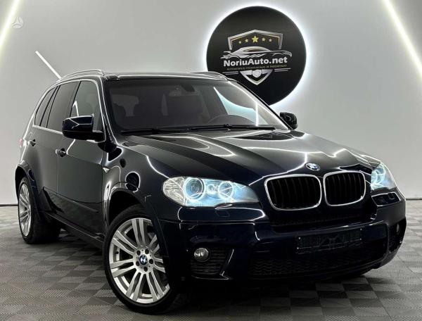 Grey BMW X5 2011 in Marijampole, with an engine capacity of 2.99 L and mileage of 363 thousand km for 9999 €, photo 1 on AUTOMOTO.COM.LV