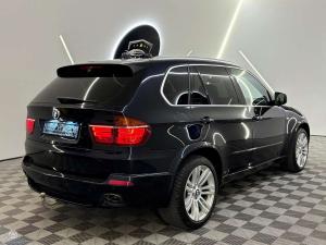 Grey BMW X5 2011 in Marijampole, with an engine capacity of 2.99 L and mileage of 363 thousand km for 9999 €, photo 14 on AUTOMOTO.COM.LV