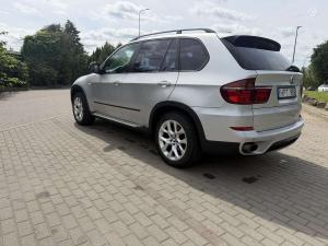 Pelēks BMW X5 2011 Kauņa, ar dzinēja tilpumu 2.99 L un nobraukumu 266 tūkst. km par 8000 €, foto 8 vietnē AUTOMOTO.COM.LV