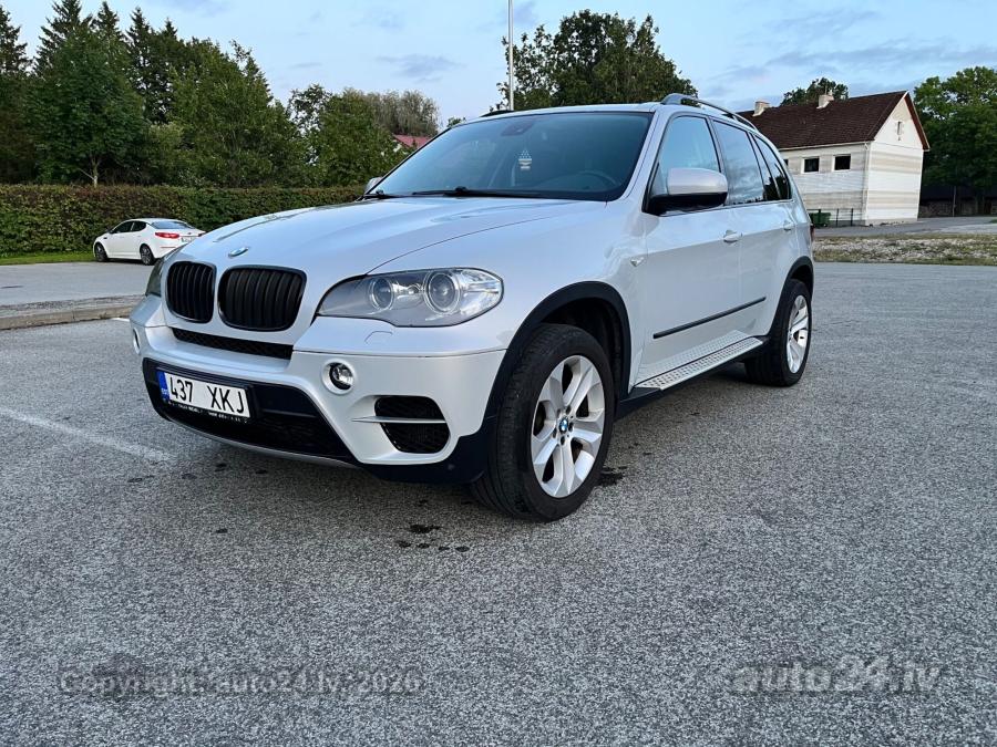 Pelēks BMW X5 2011 Kehra, ar dzinēja tilpumu 3.00 L un nobraukumu 360 tūkst. km par 12500 €, foto 1 vietnē AUTOMOTO.COM.LV