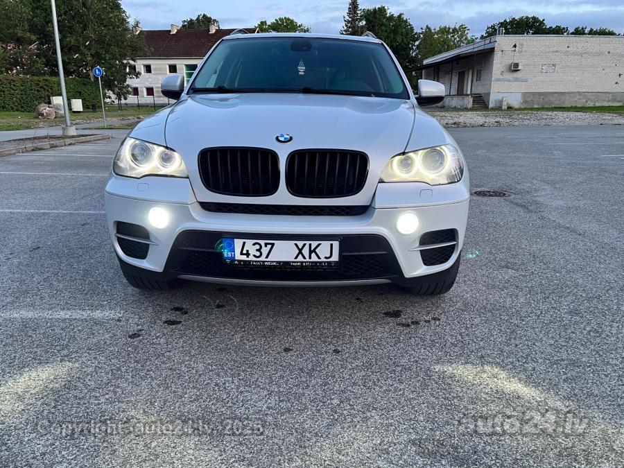 Pelēks BMW X5 2011 Kehra, ar dzinēja tilpumu 3.00 L un nobraukumu 360 tūkst. km par 12500 €, foto 11 vietnē AUTOMOTO.COM.LV
