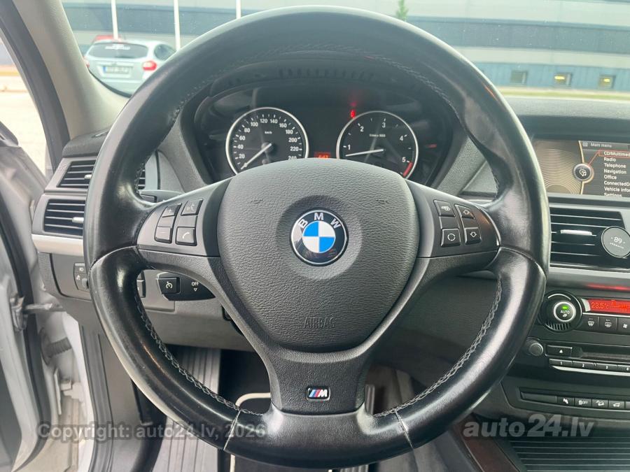 Pelēks BMW X5 2011 Kehra, ar dzinēja tilpumu 3.00 L un nobraukumu 360 tūkst. km par 12500 €, foto 25 vietnē AUTOMOTO.COM.LV