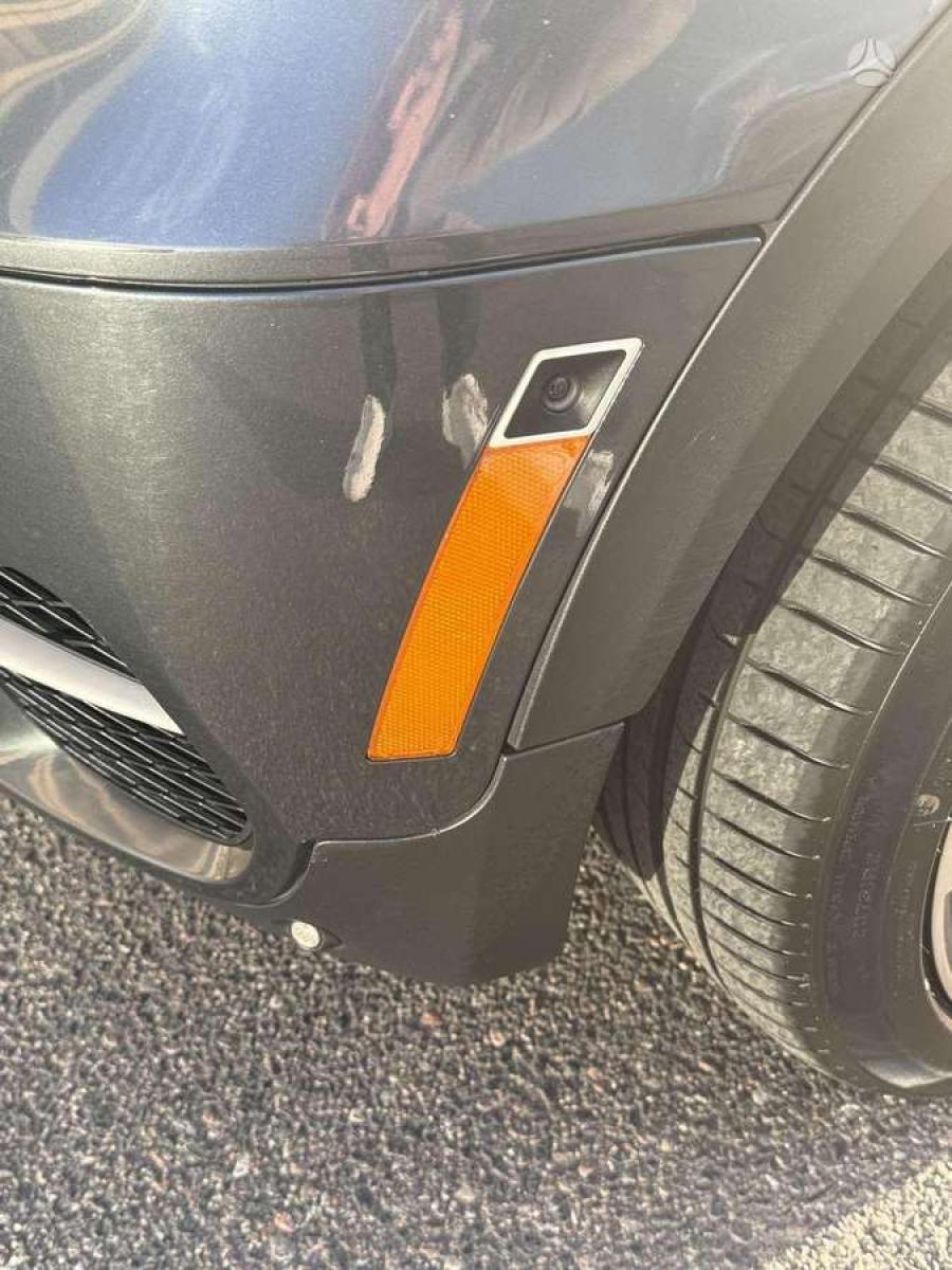 Grey BMW X5 2011 in Vilnius, with an engine capacity of 3.50 L and mileage of 269 thousand km for 10900 €, photo 3 on AUTOMOTO.COM.LV