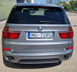 Pelēks BMW X5 2011 Jelgava, ar dzinēja tilpumu 3.00 L un nobraukumu 385 tūkst. km par 12900 €, foto 9 vietnē AUTOMOTO.COM.LV