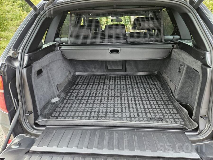 Pelēks BMW X5 2011 Madona, ar dzinēja tilpumu 3.00 L un nobraukumu 350 tūkst. km par 10800 €, foto 7 vietnē AUTOMOTO.COM.LV