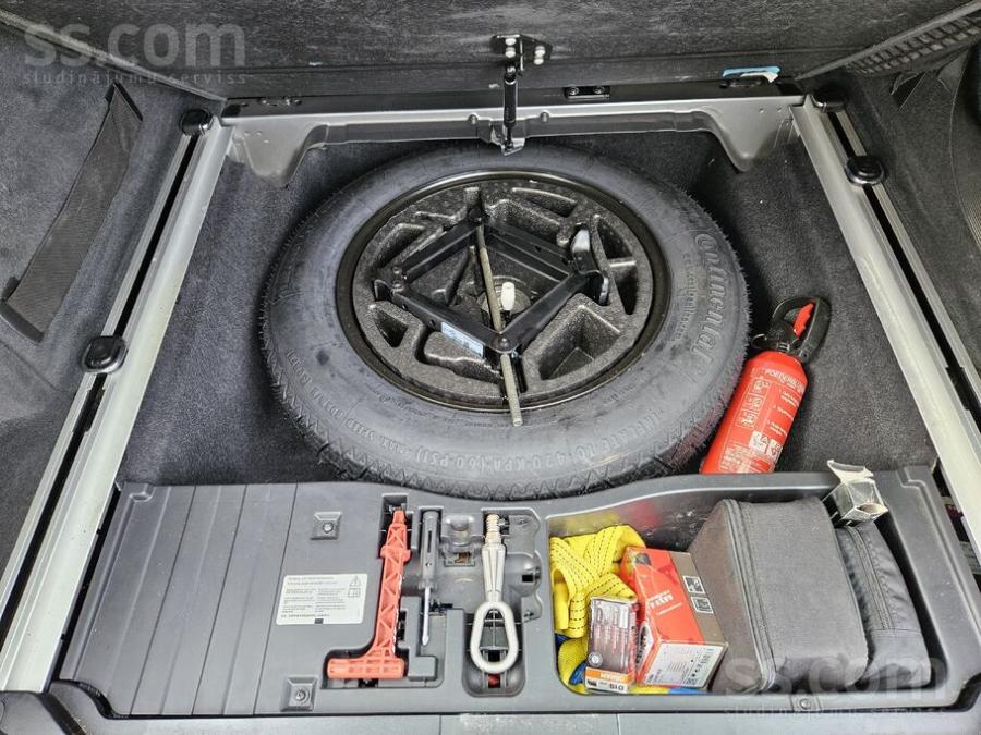 Pelēks BMW X5 2011 Madona, ar dzinēja tilpumu 3.00 L un nobraukumu 350 tūkst. km par 10800 €, foto 9 vietnē AUTOMOTO.COM.LV